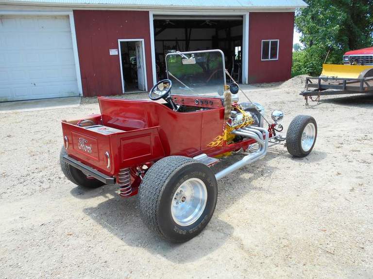 Gary Monsarratt's Custom T-Bucket on a Budget - TBucketPlans.com