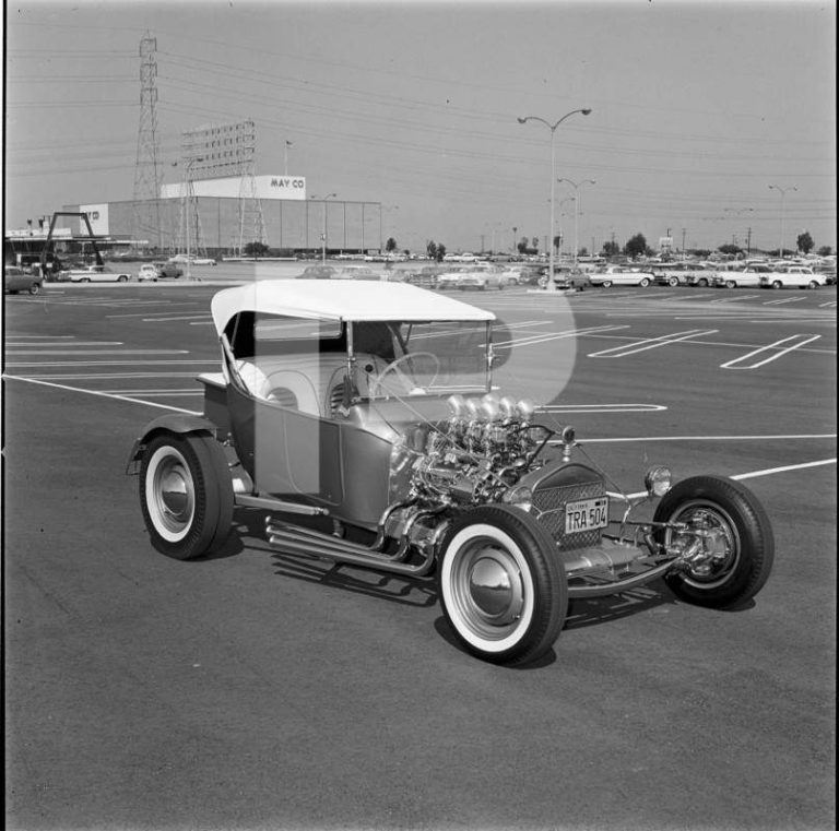 The World's First Fiberglass T-Bucket Hot Rod - Part II